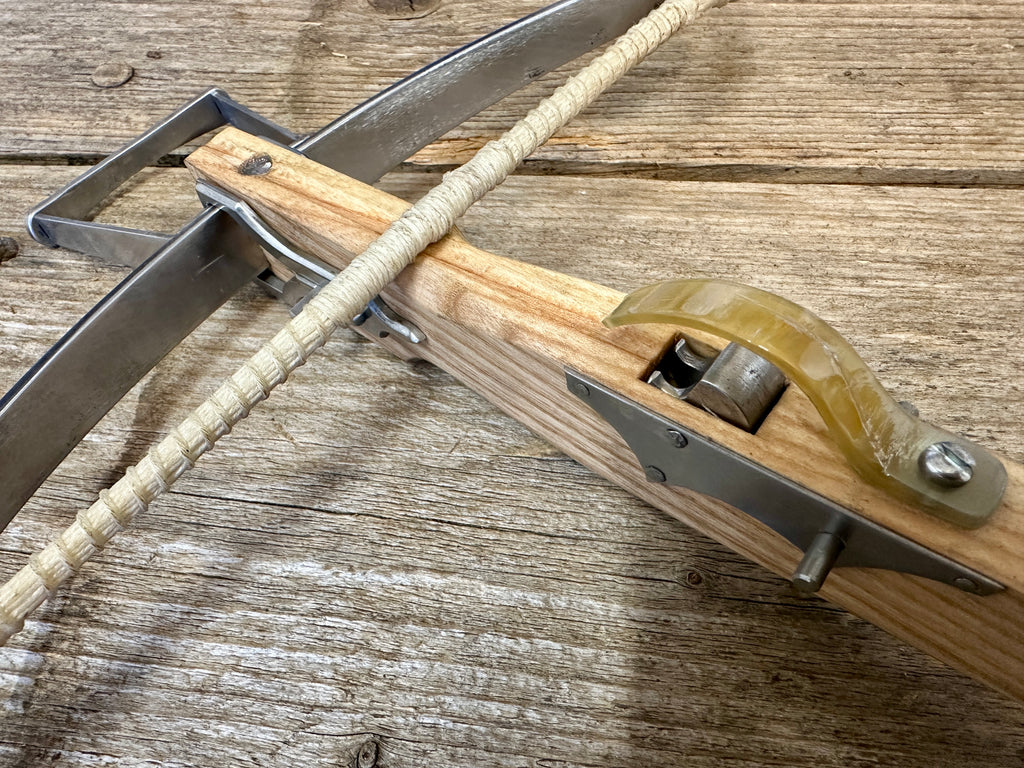 15thC Windlass crossbow - Tod's Workshop