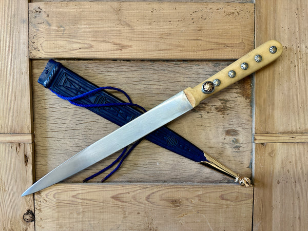 Buy accurate medieval swords, daggers and crossbows - Tod's Workshop ...