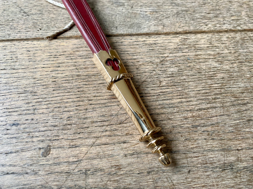 Buy accurate medieval swords, daggers and crossbows - Tod's Workshop ...