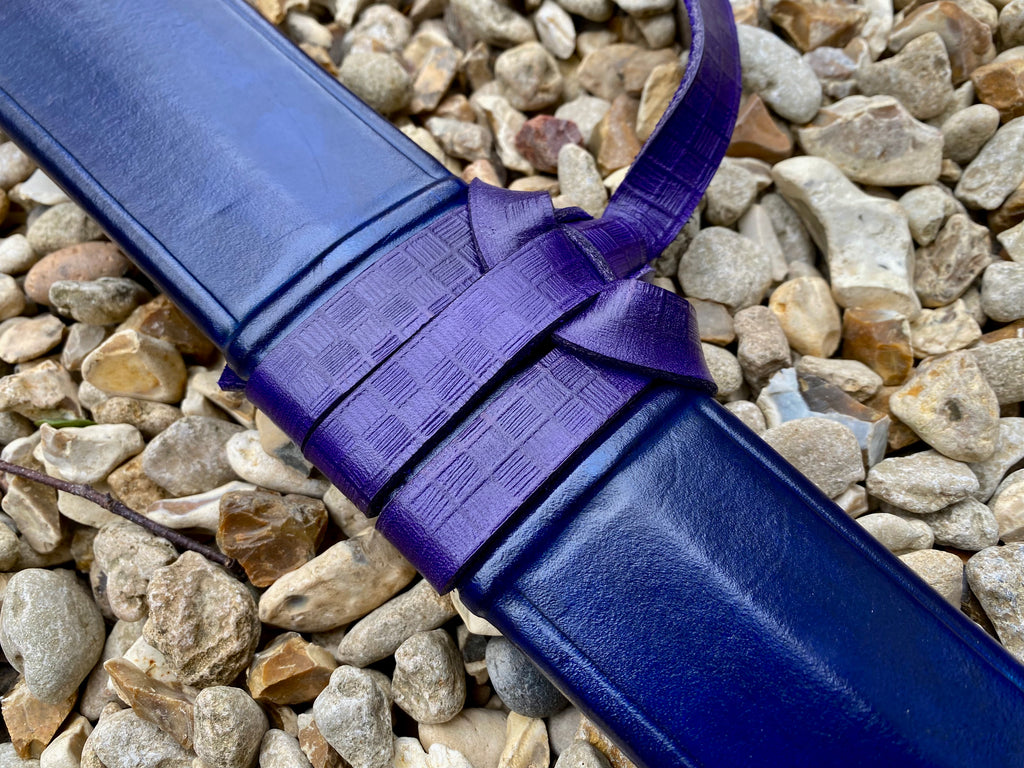 Buy accurate medieval swords, daggers and crossbows - Tod's Workshop ...