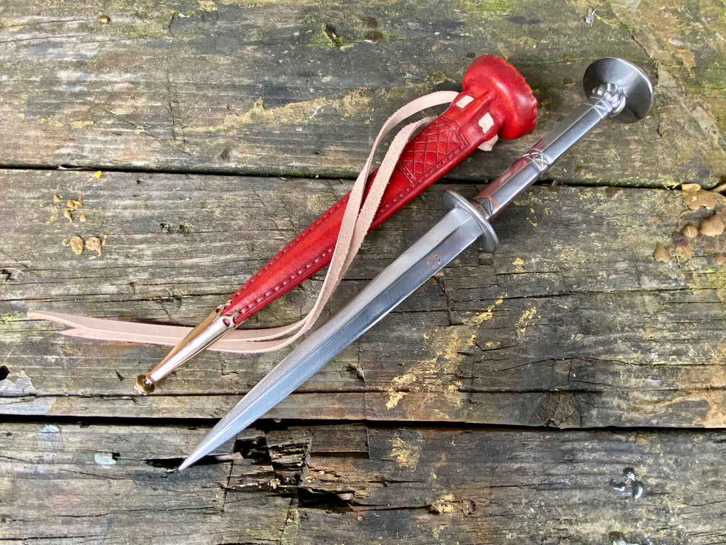 Buy accurate medieval swords, daggers and crossbows - Tod's Workshop ...