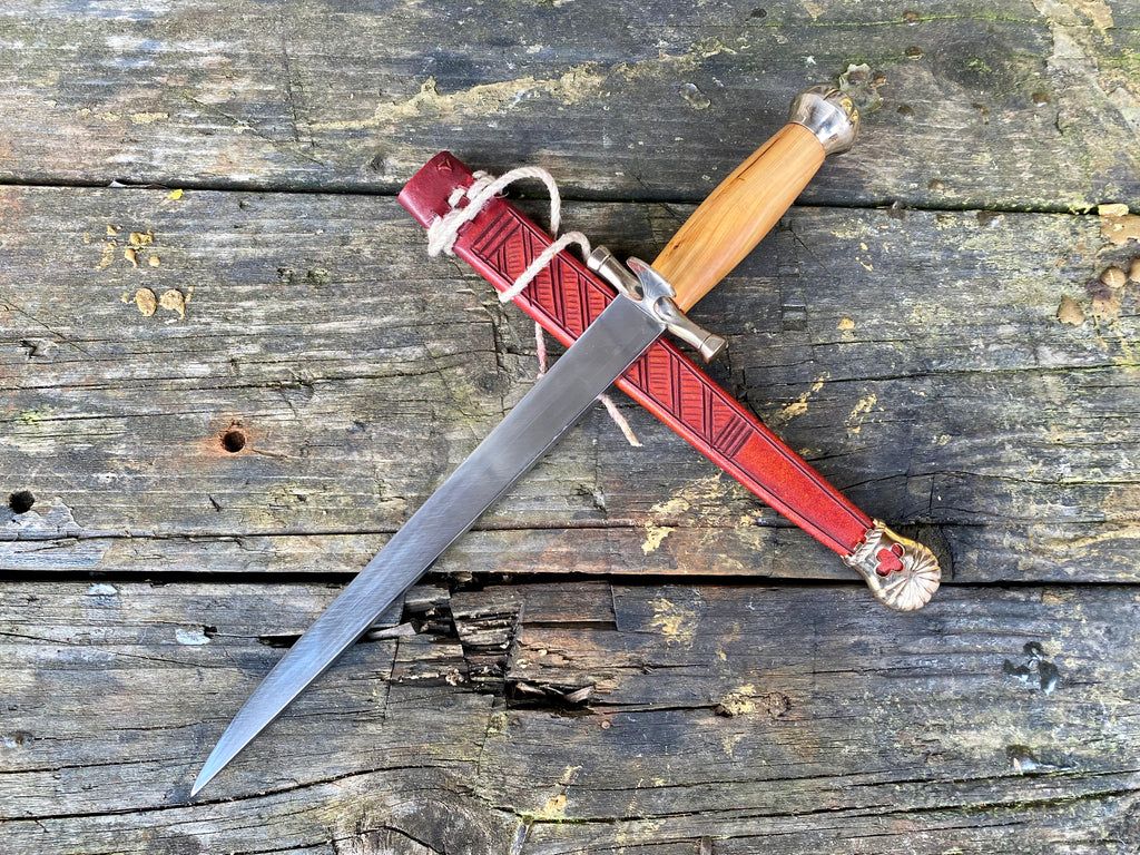 Buy accurate medieval swords, daggers and crossbows - Tod's Workshop ...